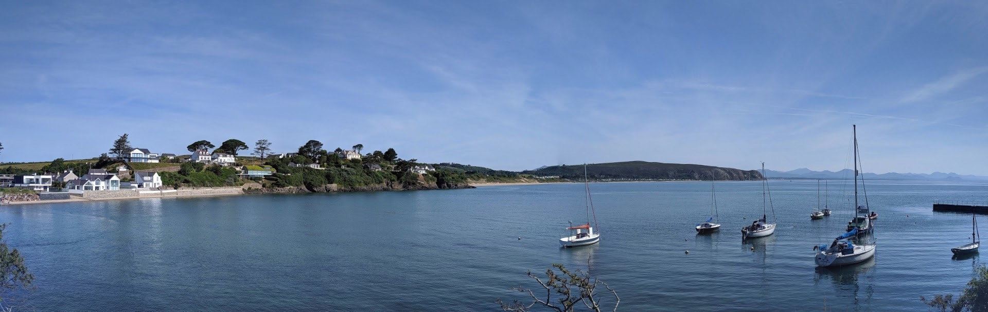 Best Coastal Walks from Abersoch | Wales Coast Path - Menai Straits and ...